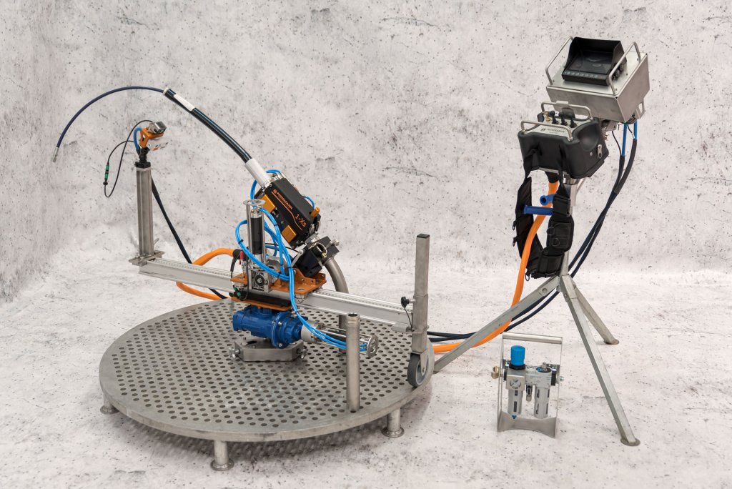 DOME CLEANER - Peinemann Equipment